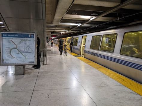 Are Embarcadero Bart Fare Sweeps Justified Streetsblog San Francisco