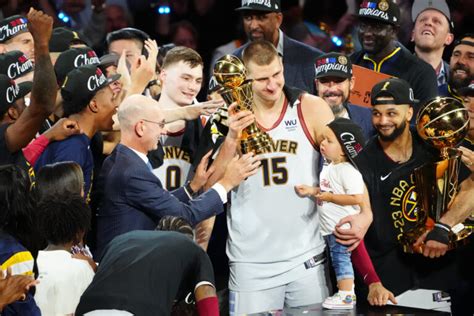 Nba Nikola Jokic Misplaces Finals Mvp Trophy After Nuggets