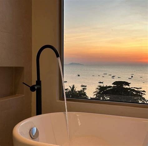 走咯zolo 【超值住宿体验】泰国全新的橘色夕阳海景房，只需 Rm100就能入住！😍