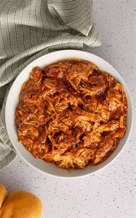 Slow Cooker Shredded Barbecue Chicken Mama Needs Cake®