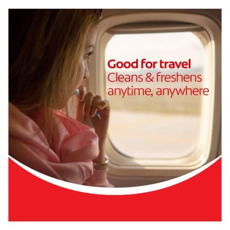 Colgate Max Fresh Wisp Disposable Mini Travel Toothbrushes Peppermint