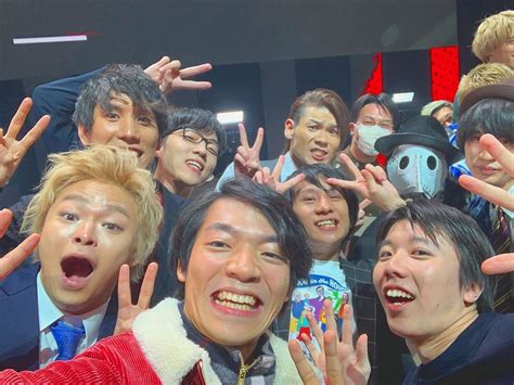 Knock2017 On Instagram “伊沢さんの自撮り📸 横ばーじょんどーん🙌🏼 Quizknock 伊沢拓司 山本祥彰