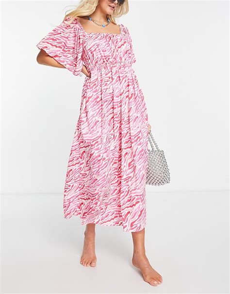 Asos Design Wadenlanges Strandkleid Mit Flatterärmeln Und Rosa