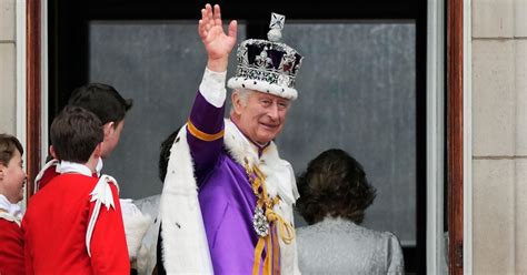El Rey Carlos Iii Continuará Con Su Tratamiento De Quimioterapia Contra