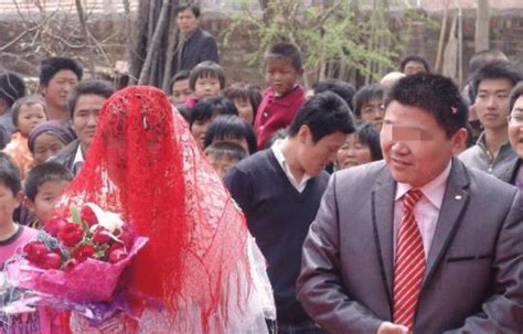 你的老婆是不是个“扶弟魔”？你的老公跟前任有没有藕断丝连？ 哔哩哔哩