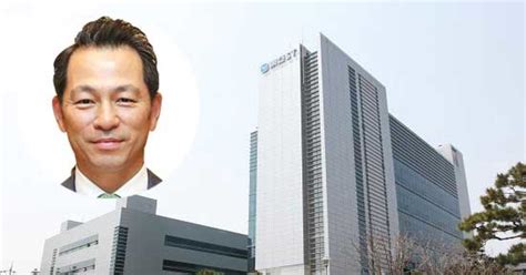 강정석 동아쏘시오홀딩스 회장 에스티팜 주식 853억원 처분