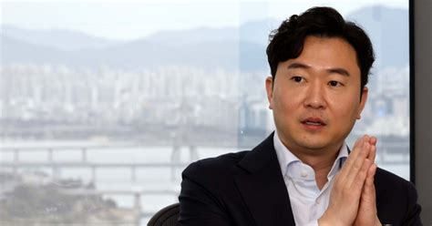 연이은 배터리 화재에 고심하던 남자폭발 원천차단 기술 만들었다는데