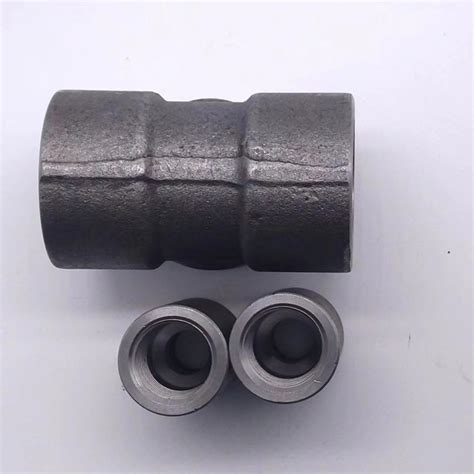 Low Temperature Astm A522 Threaded Fittings Customized Screwed Pipe Fittings And Carbon Steel