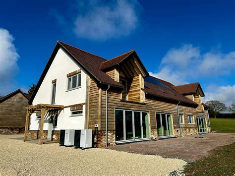 Oak Cladding Exterior In Kent Towncarpentryltd Oak Frames