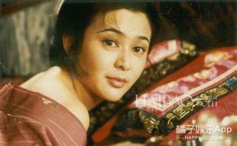 她是最美的十三姨，90年代最美艳的传奇女明星——关之琳！