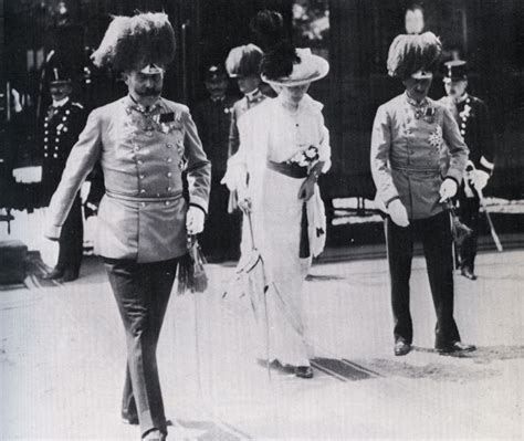 Momentos Del Pasado Las últimas Fotografías Del Archiduque Francisco