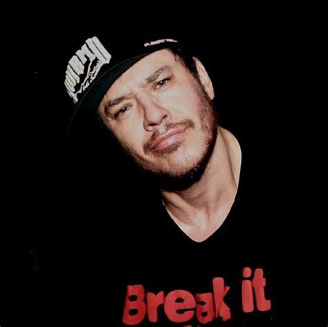 Charlie Brown Jr Relembre Os Maiores Sucessos Do Grupo Artofit