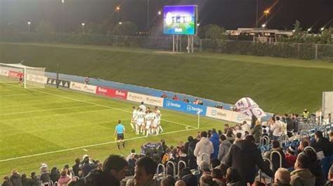 Real Madrid Castilla CF Intercity El Filial Blanco Cierra Con Otro Pinchazo En El Di