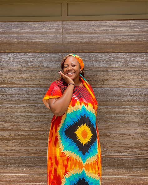 Chewe Luo Chewe Luo • Instagram Photos And Videos