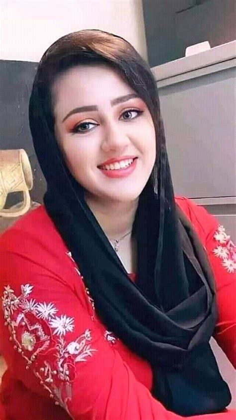 زینت افغان