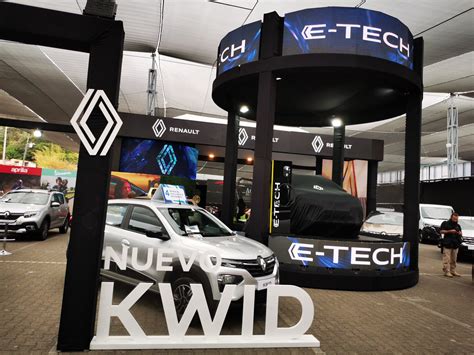 Renault revela el Kwid E Tech en la Expomóvil 2023
