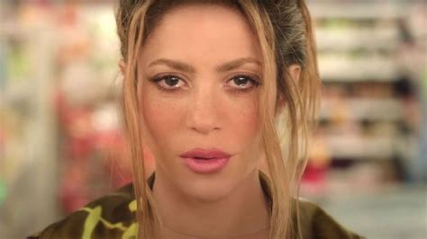 5 Frases De Acróstico De Shakira Que Hicieron Llorar A Los Memes Sonica