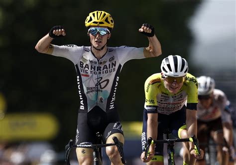 Bilbao Claims Emotional Tour Stage Win After Maders Death Reuters