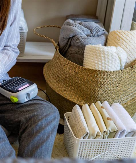 10 Ways To Declutter Your Bedroom To Make It Feel Bigger Homes And