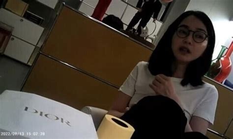 검 ‘김 여사 무혐의 질주하다 삐끗‘윤 대통령 부부 처분 답해야