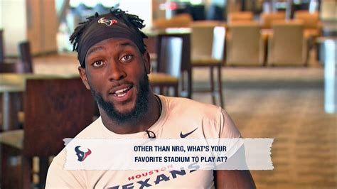 Whats The Buzz Rb Akeem Hunt