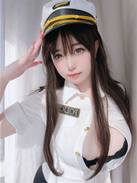 女主K 新任部下103p 本子云