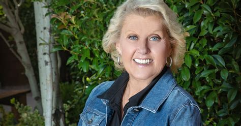 Qanda Loree Walden Marketing Manager Yavapai Humane Society