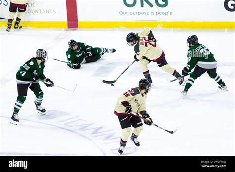 Tsongas Center 4th Feb 2024 Massachusetts Usa Montreal Forward