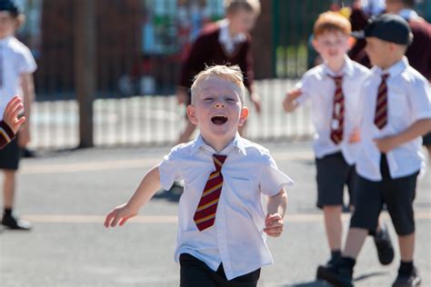 St Edwards Rc School Home