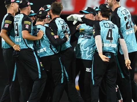Hea Vs Six Dream11 Prediction Head To Head Players Stats Fantasy