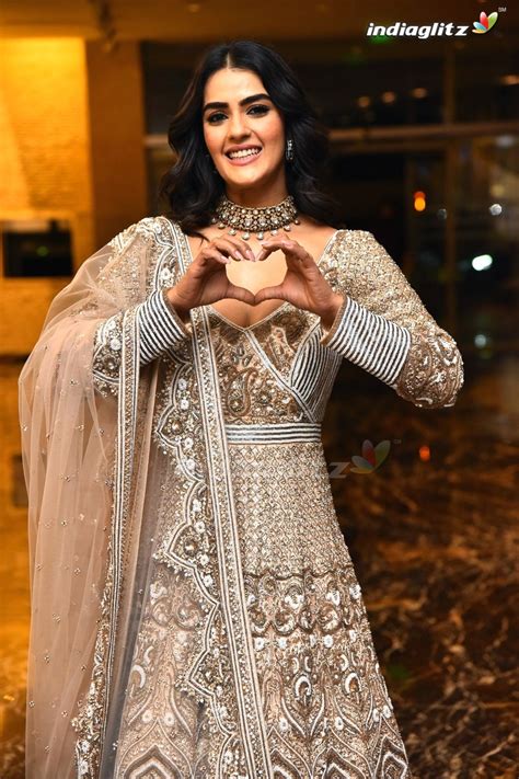 Kavya Thapar Photos Telugu Actress Photos Images Gallery Stills