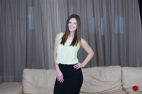 Obsessed By Her Amazing Face Face Fetish VR Porn Video VRPorn