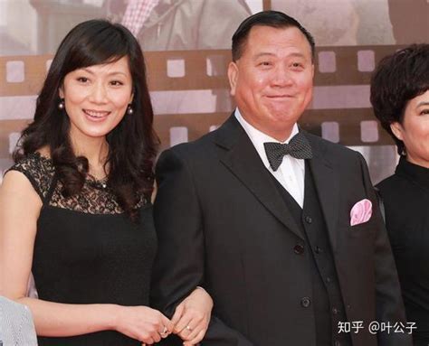 姐妹花恬妮和恬妞一个成风月片女王一个屡遭渣男背叛 知乎