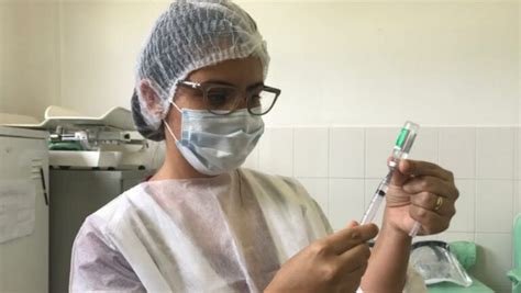 Goiânia Inicia Aplicação De Terceira Dose Em Idosos E Primeira Em