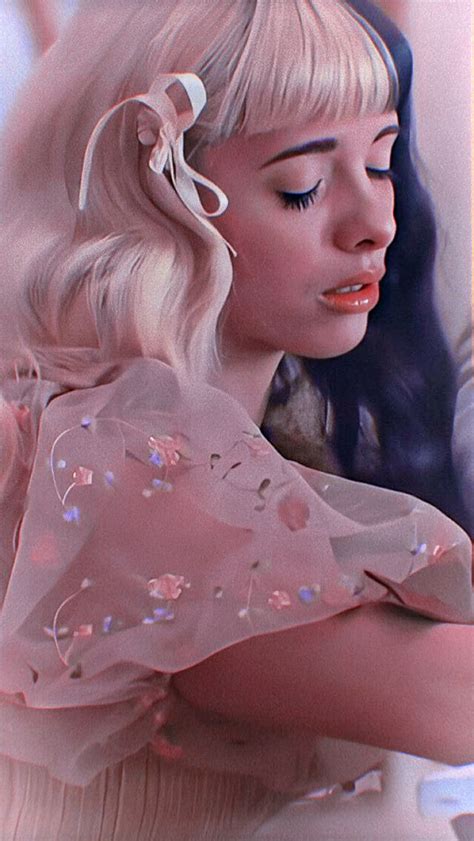 Melanie Martinez Aesthetic Wallpaper