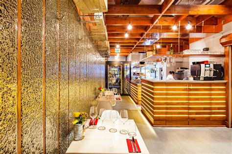 Creative Float Glass Design For Architects And Textured And Creative Glass Applications