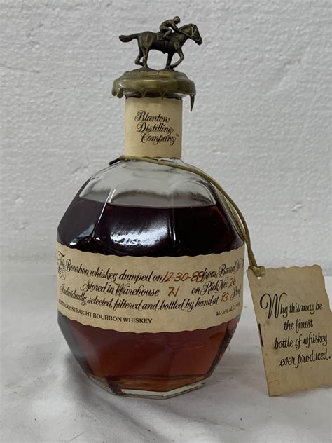 Yahooオークション 注目 【古酒 バーボンウイスキー】blanton ブラ