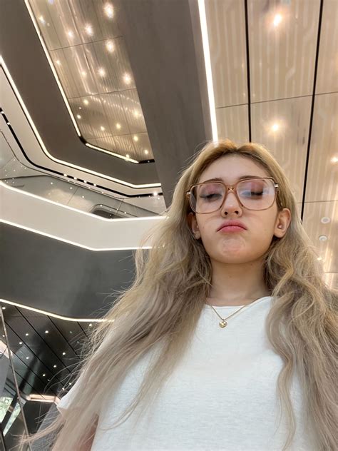 Jeon Somi 전소미 Somiofficial Twitter