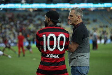Flamengo Vira Página Sobre Gabigol E Adeus Tem Clima De Indiferença
