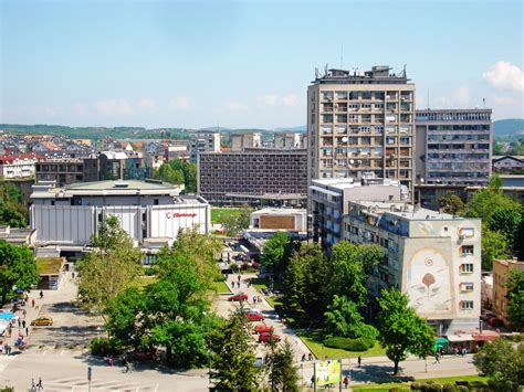 Dva Zemljotresa U Kragujevcu U Razmaku Od Dva Sata Zgrade Bukvalno