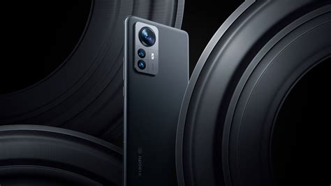 Xiaomi 12 Pro revealed globally with only 256 GB of storage and plenty ...
