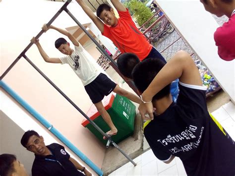 คิดถึงกันรึยังคะน้องๆช่ว โรงเรียนกวดวิชา E2s Cadet Tutor Facebook