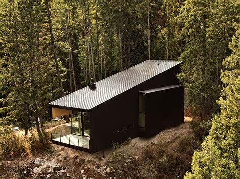 Boundary Point Cabin Gessato