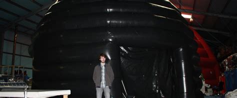 Projection Domes Est Gmbh And Co Kg