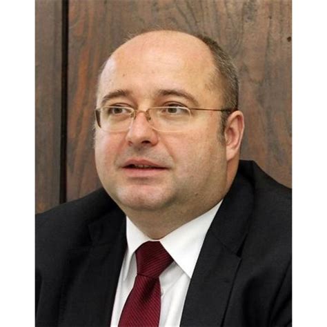 Три законопроекта за Възродителния процес внесе ДПС