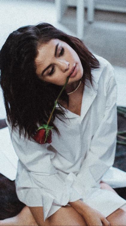 Selena Gomez Backgrounds On Tumblr
