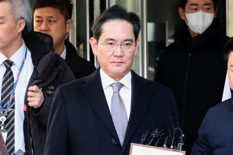 삼성 반도체 1분기 ‘적자전환 전망연간 영업익 ‘반토막 가능성