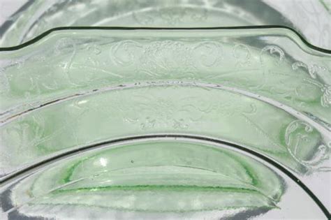 Vintage Florentine Green Depression Glass Hexagonal Platter And Round