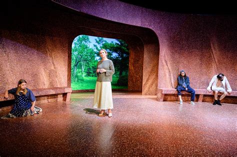 Vassa Slovenské Národné Divadlo