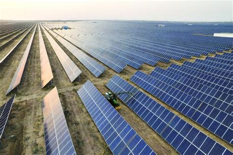Ntpc Looks For Solar Power Developers In 1500 Mw Tender